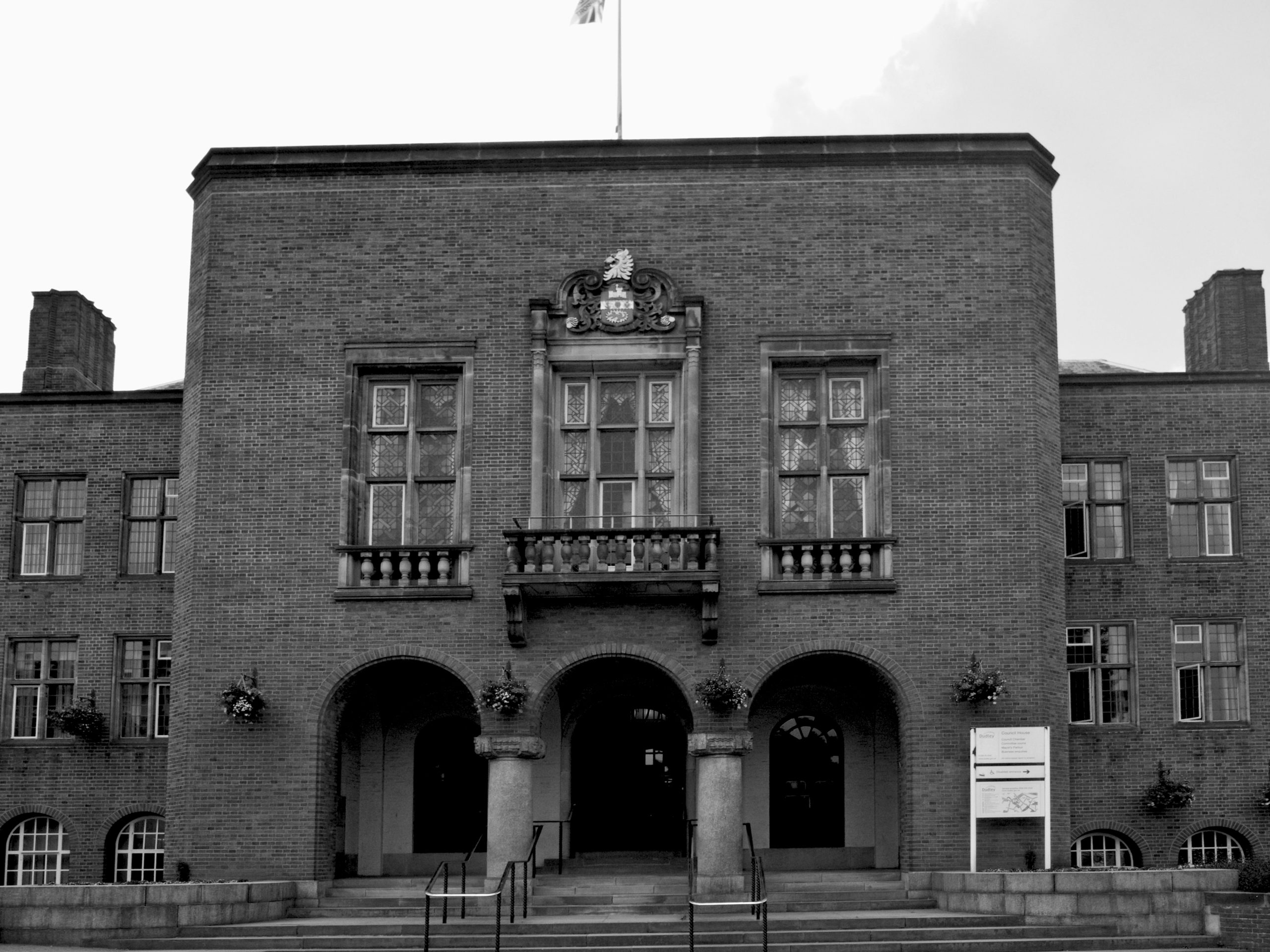 Dudley Metropolitan Borough Council Joins Local Land Charges Register ...